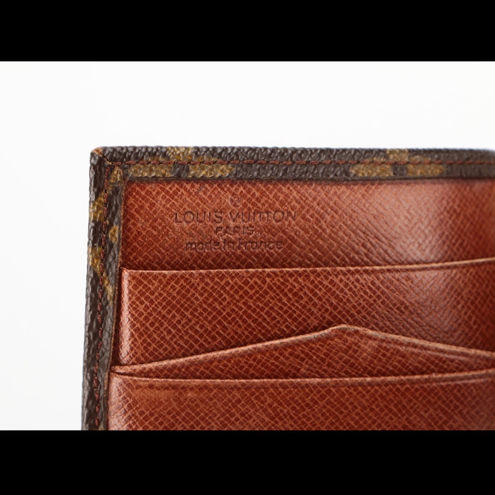 Louis Vuitton Card Case - Gem